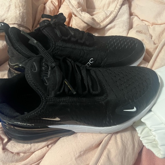 Shoes | Nike Black And White Airmaxs 27s | Poshmark